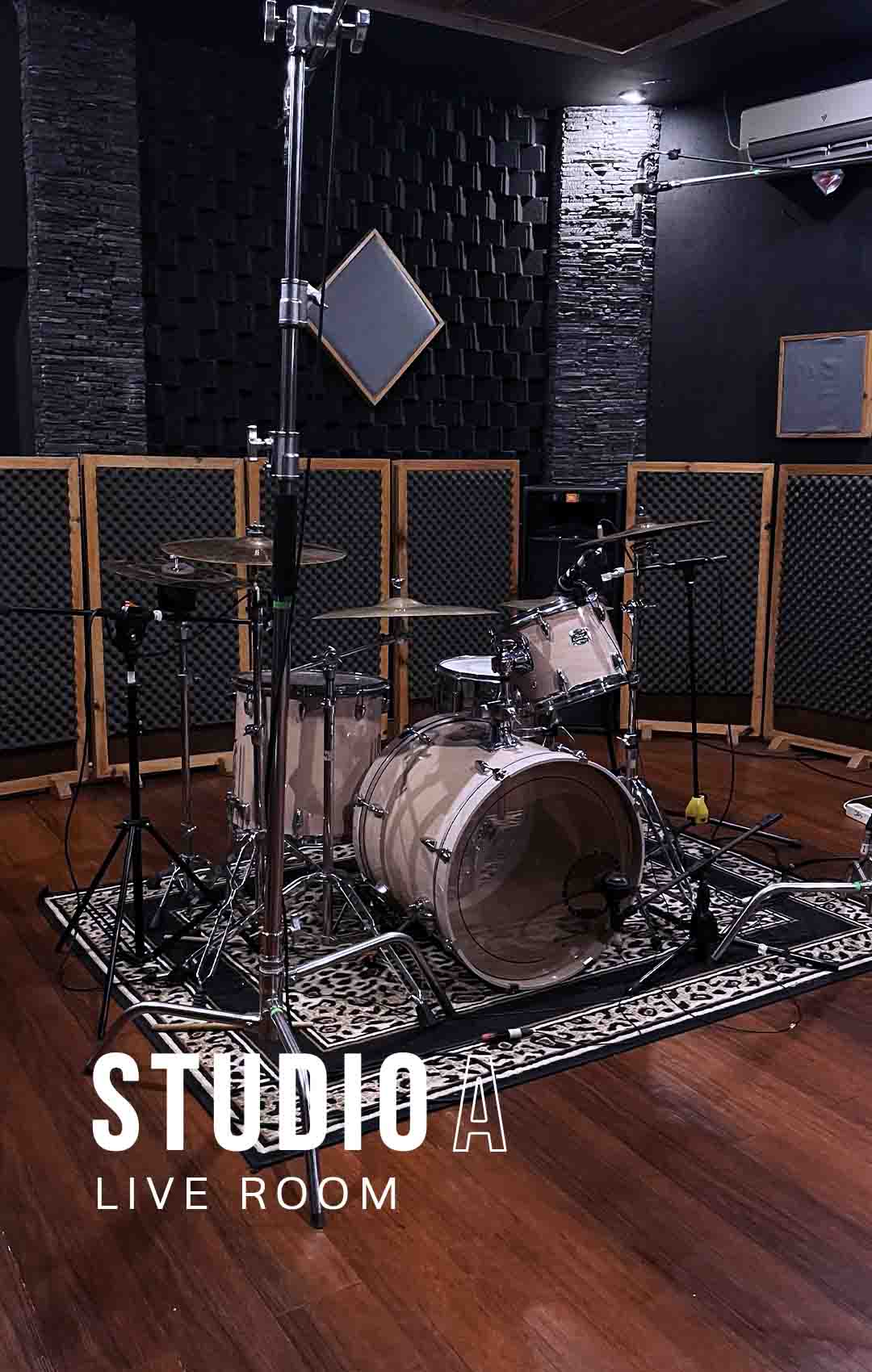 Studio – JAS